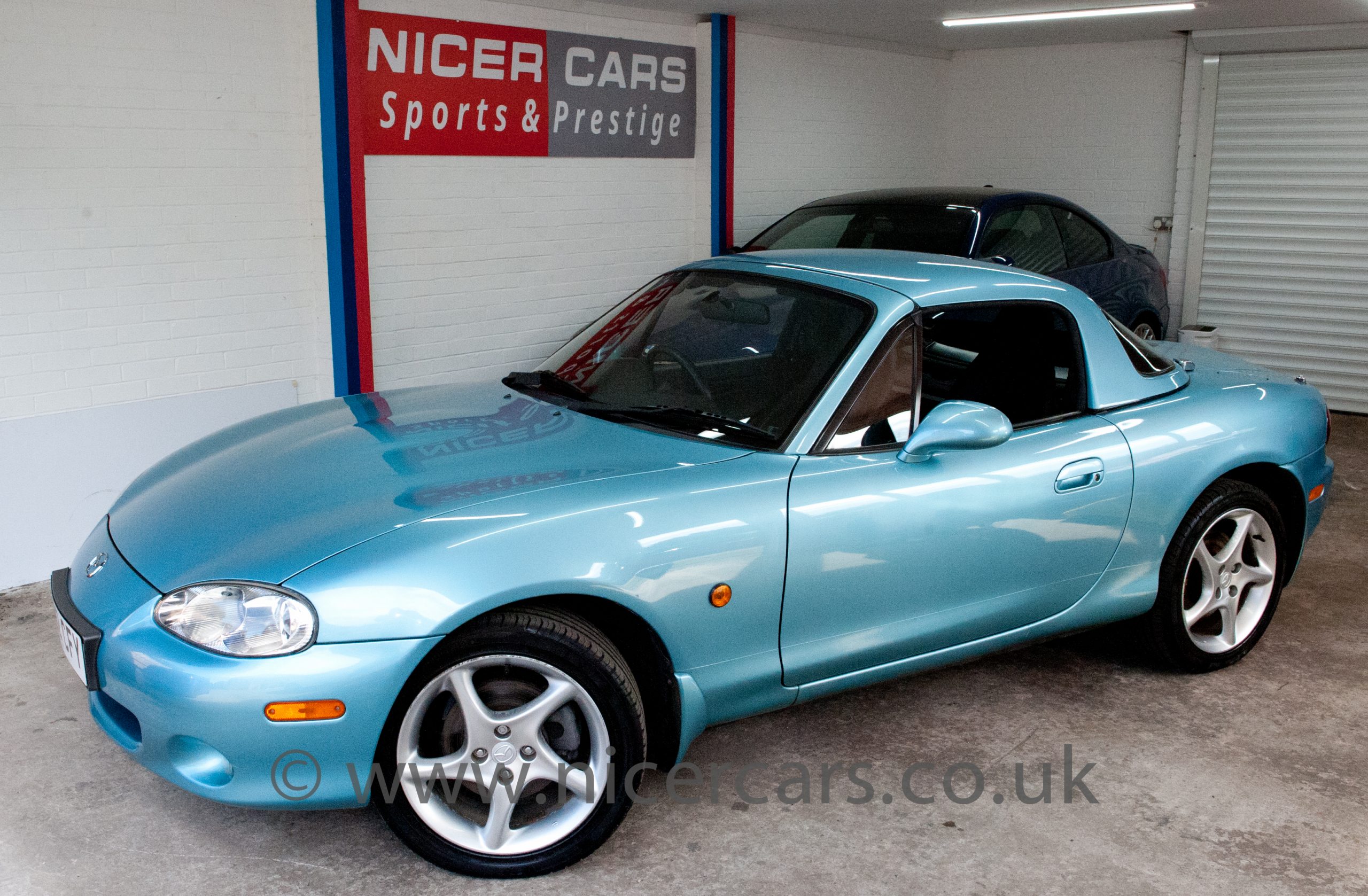 2002 Mazda MX-5 1.8i Sport - Nicer Cars