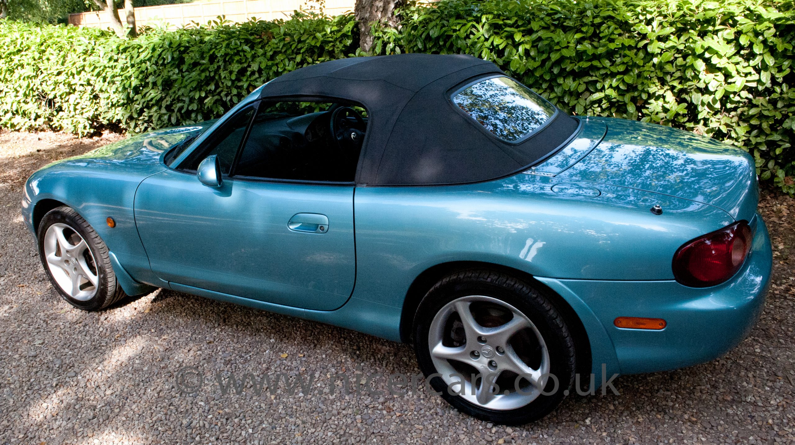 2002 Mazda MX-5 1.8i Sport - Nicer Cars