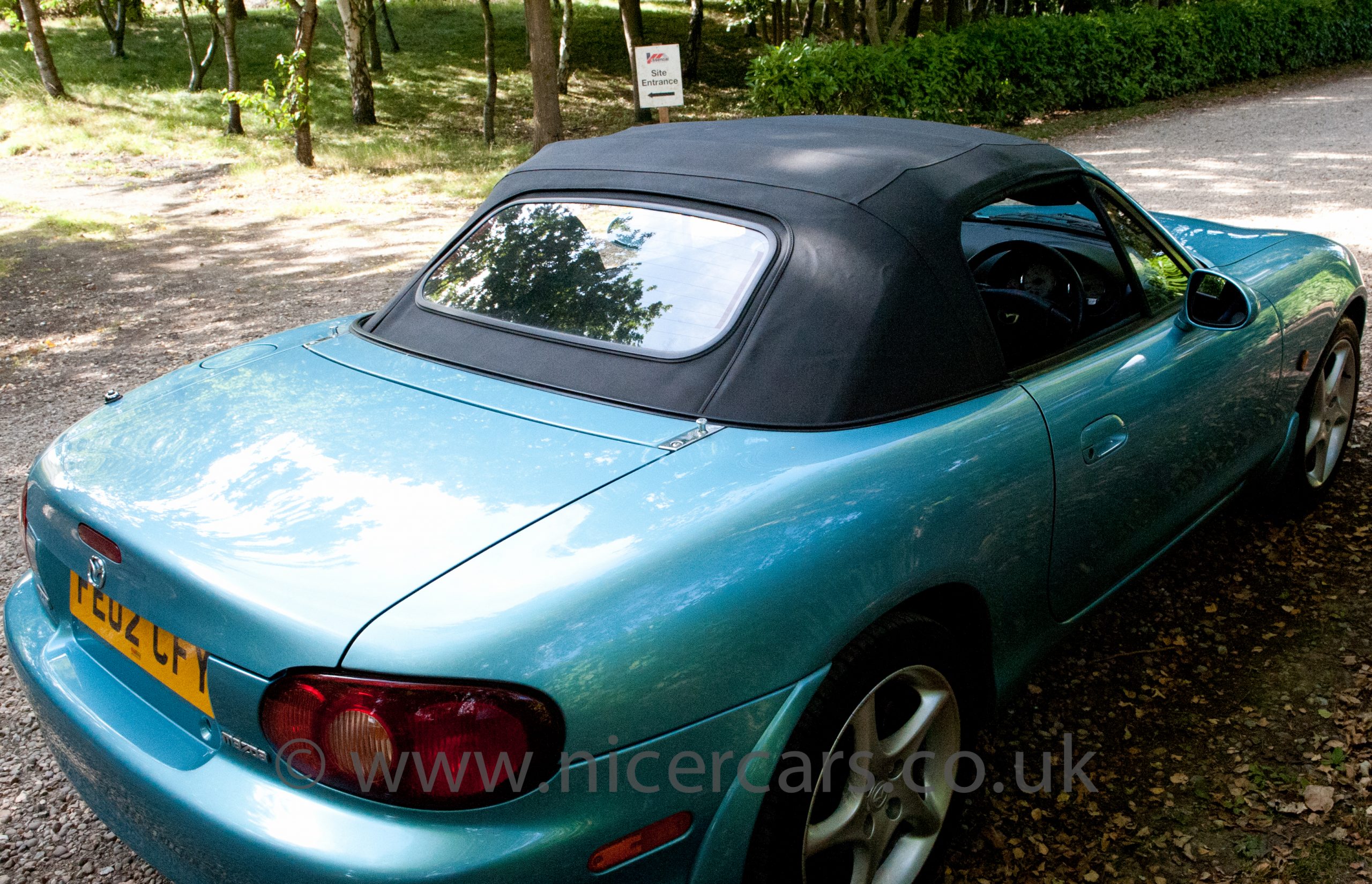 2002 Mazda MX-5 1.8i Sport - Nicer Cars