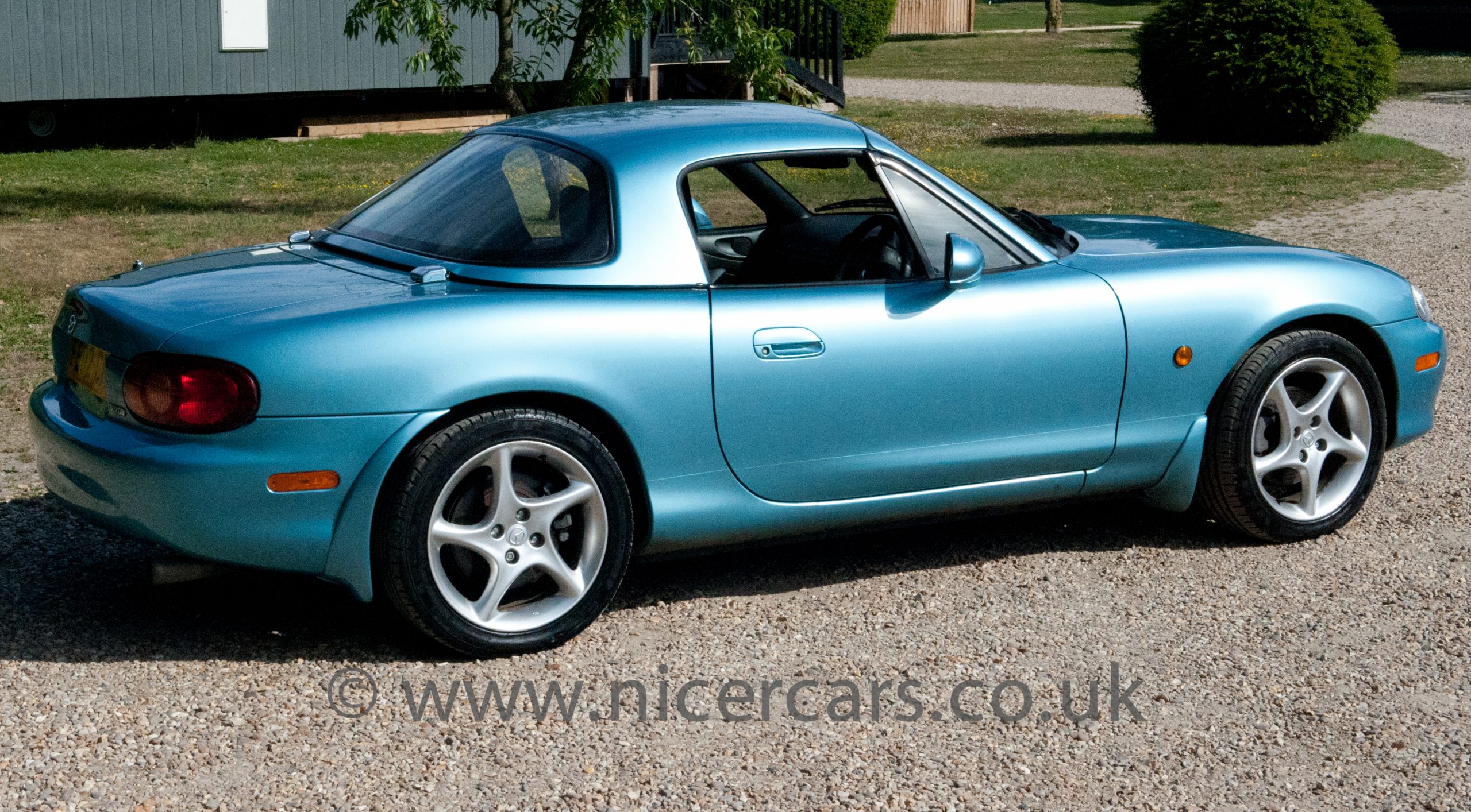 2002 Mazda MX-5 1.8i Sport - Nicer Cars